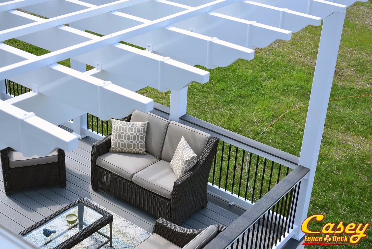 450 Sq Ft Fiberon Cottage Gray Deck with Graphite Double Picture Frame ...